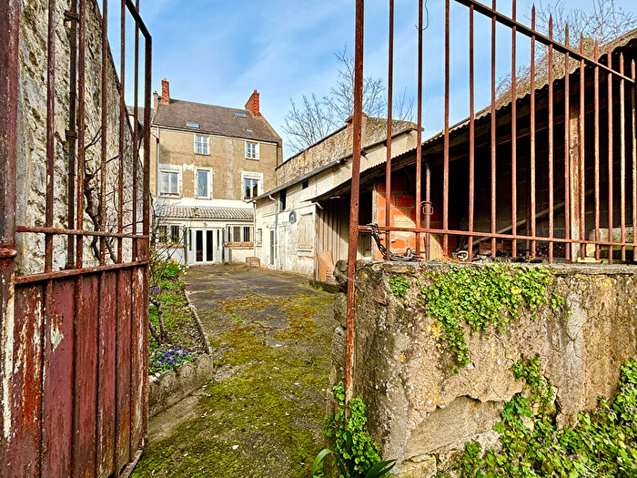 Maison 8 pièces à Étampes, Centre-Ville, à vendre