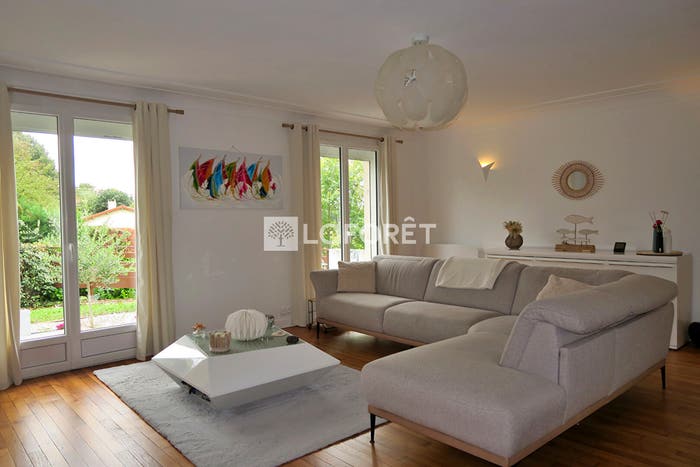 Buxerolles : Maison 8 pièces à vendre
