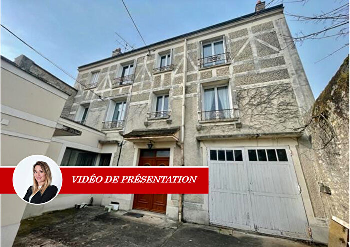 Maison 10 pièces à vendre à Étampes, Centre-Ville