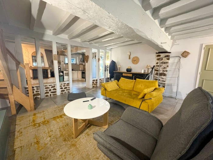 Maison 5 pièces à vendre à Soulaire-et-Bourg