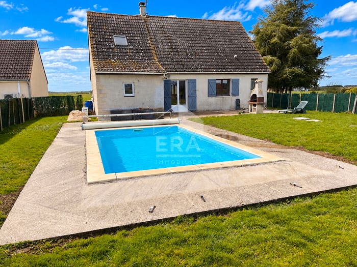 Maison 4 pièces à Rampillon, à vendre