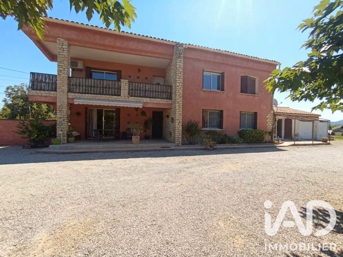 Maison 10 pièces à vendre à Jonquières