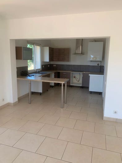 Maison 4 pièces à Cabriès, à louer