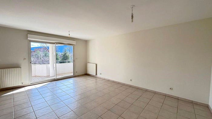 Appartement 3 pièces à louer - Est, Ambilly
