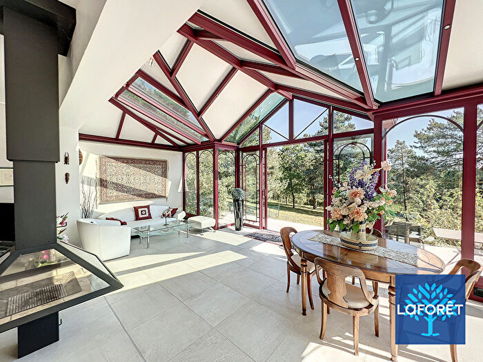 Maison 9 pièces à vendre à La Ferté-Alais
