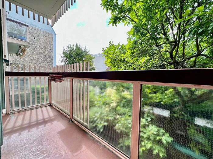 Appartement 2 pièces à vendre à Asnières-sur-Seine, Bécon, Bourguignons