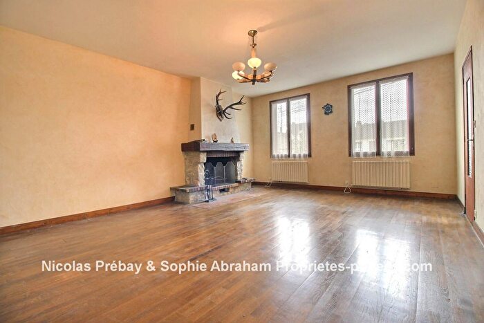 Maison 6 pièces à Étampes, Saint-Michel, Croix de Vernailles, à vendre