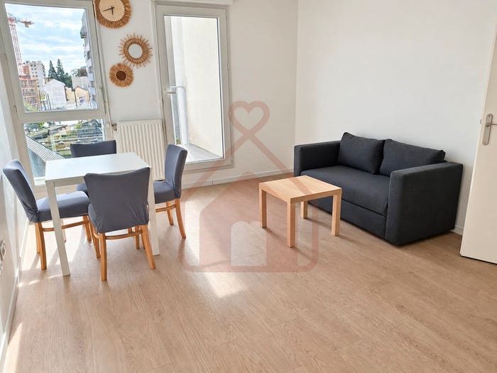 Villejuif, Zola, Lion d'Or : Appartement 2 pièces à louer