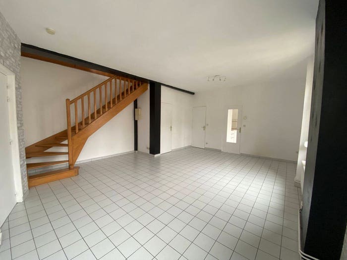 Barbâtre-Saint Remy-Verrerie, Reims - Appartement 4 pièces à louer