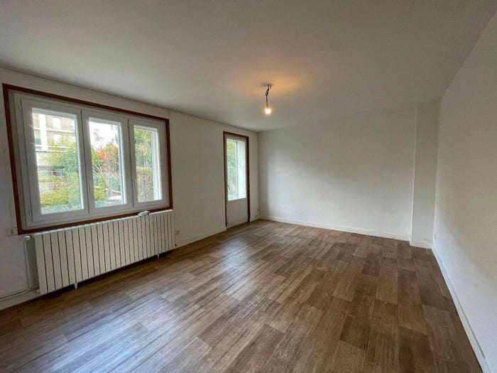 Maison 5 pièces à louer à Belle Beille, Angers