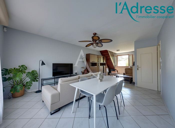 Neuilly-sur-Marne, Fauvettes Nord : Maison 6 pièces à vendre