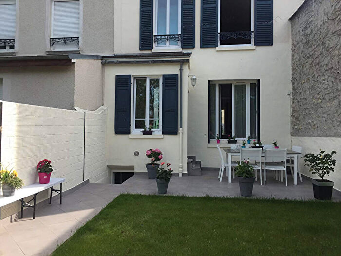Maison 7 pièces à Mantes-la-Jolie, Centre-ville, à vendre