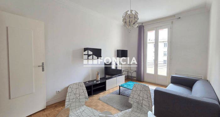 Appartement 3 pièces à Berriat-Ampere, Grenoble, à louer
