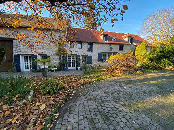 Guigneville-sur-Essonne : Maison 5 pièces à vendre