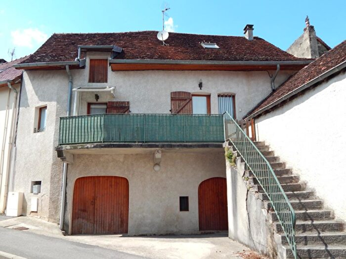 Lons-le-Saunier, Marjorie : Maison 6 pièces à vendre