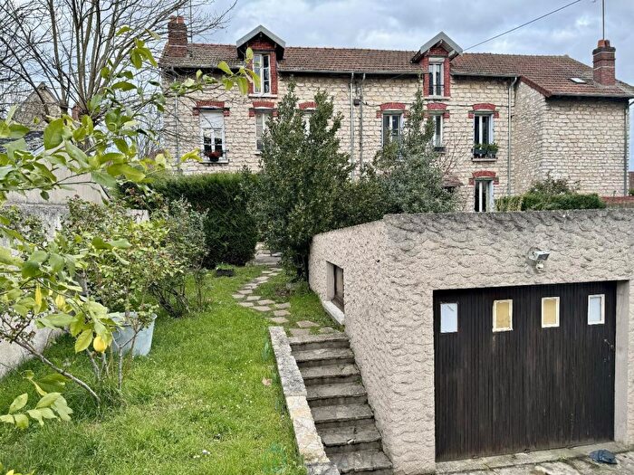 Maison 5 pièces à Mantes-la-Jolie, Gassicourt, à vendre