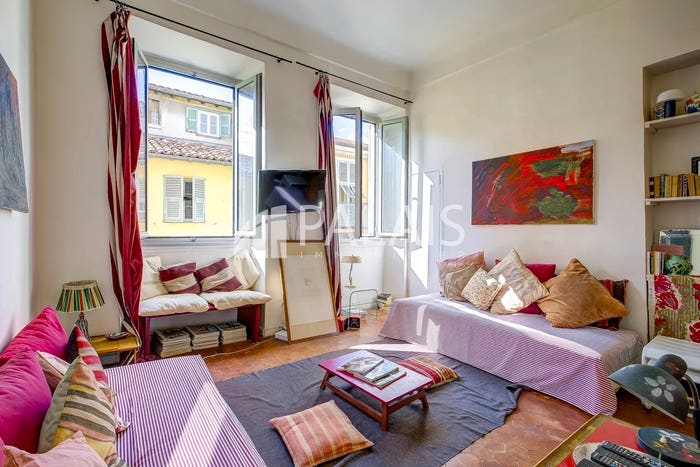 Appartement 2 pièces à Nice, Vieux Nice, à vendre