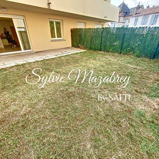 Montereau-Fault-Yonne, Ville basse : Appartement 2 pièces à vendre