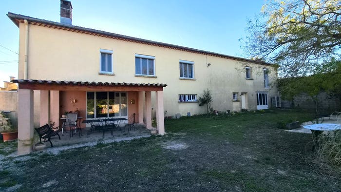Maison 8 pièces à vendre à Rousson