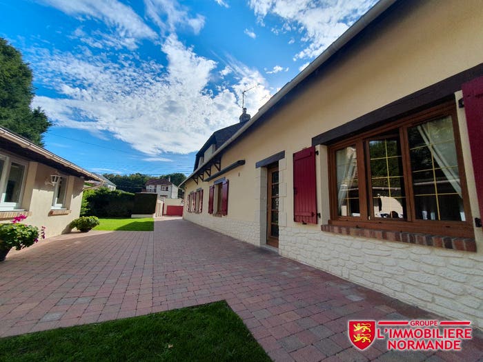 Maison 6 pièces à Saint-Pierre-lès-Elbeuf, à vendre