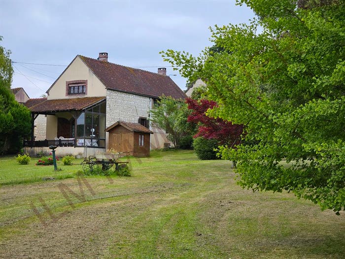 Merry-la-Vallée : Maison 5 pièces à vendre