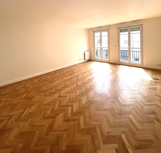 Appartement 4 pièces à Montigny-le-Bretonneux, Le Village, à louer
