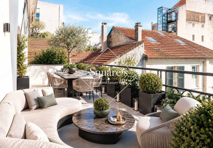 Paris 8ème, Mairie - Maison 6 pièces à vendre