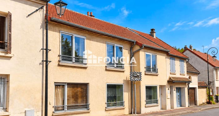 Croissy-Beaubourg : Maison 6 pièces à vendre