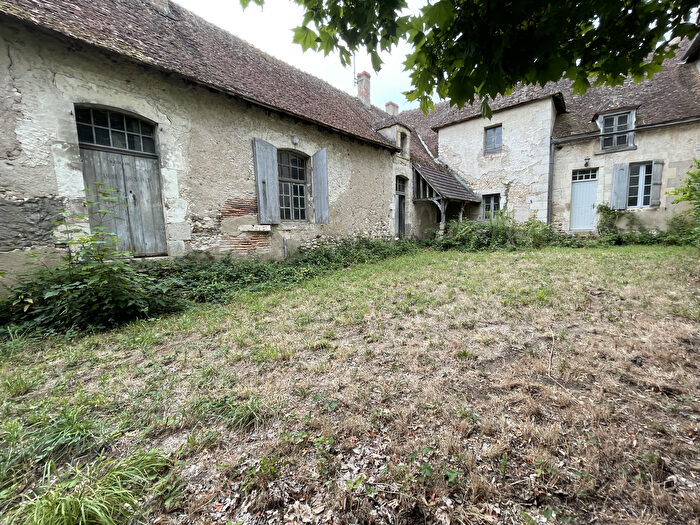 Maison 23 pièces à vendre à Léré