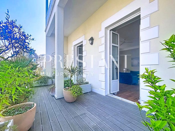Appartement 4 pièces à vendre - Biarritz, Centre-ville Est