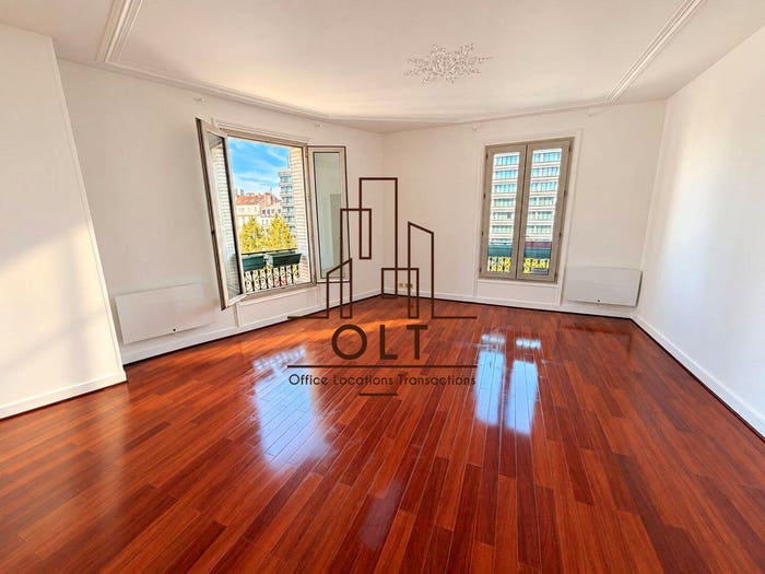 Appartement 4 pièces à louer à Neuilly-sur-Seine