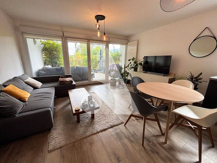 Arc Vouvray-Gare-Chatillon, Valserhône - Appartement 2 pièces à louer