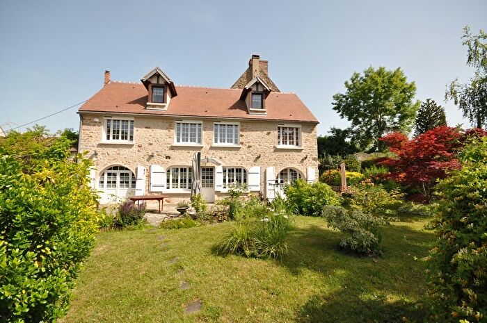Maison 7 pièces à Saint-Yon, à vendre
