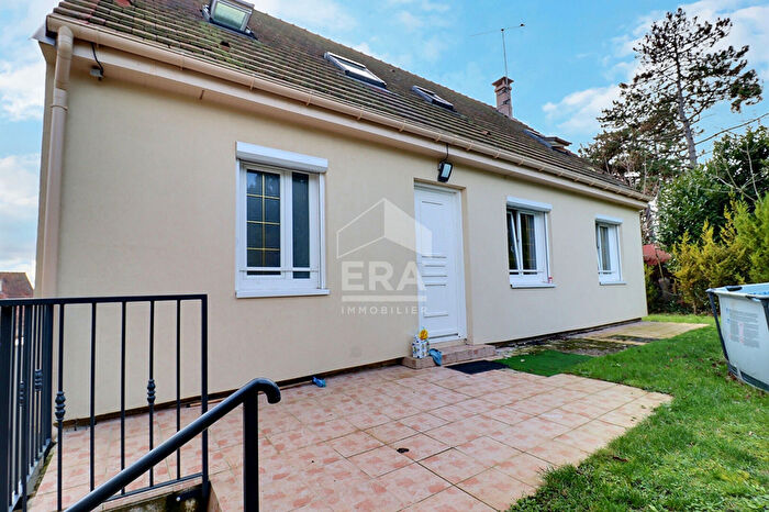 Maison 4 pièces à Étampes, Guinette, à vendre