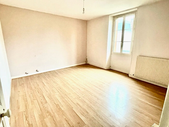 Appartement 3 pièces à Angerville, à vendre