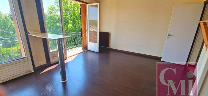 Appartement 3 pièces à Breuillet, à vendre