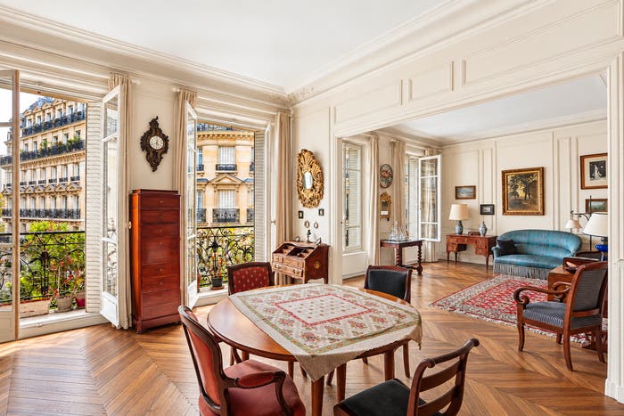 Paris 15ème, Cambronne, Garibaldi : Appartement 4 pièces à vendre