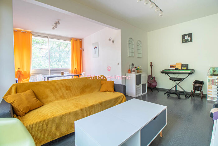 Appartement 4 pièces à vendre - Fontenay-le-Fleury, Croix du Mont
