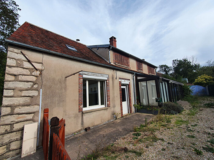 Maison 6 pièces à vendre - Saint-Loup-d'Ordon