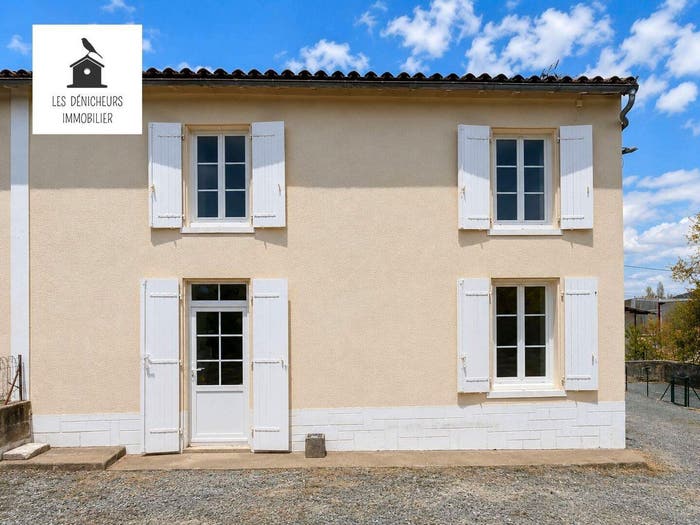 Maison 5 pièces à louer à Saint-Martin-de-Bernegoue