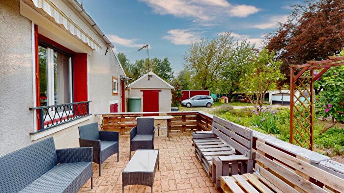 Maison 4 pièces à Barbey, à vendre