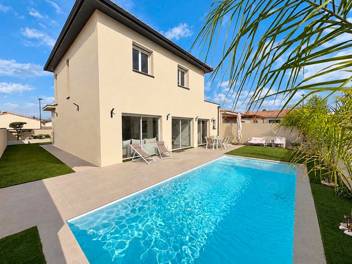 Maison 5 pièces à Bassan, à vendre