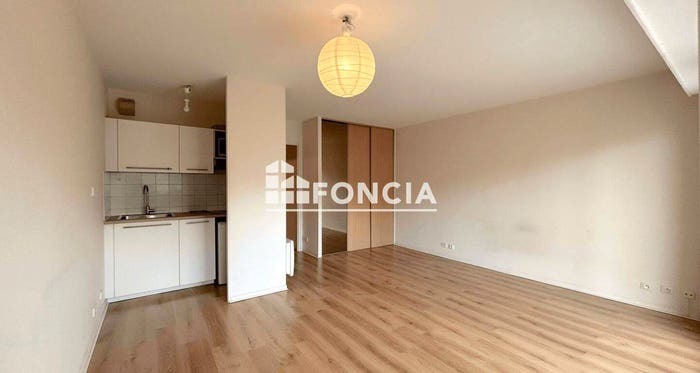 Appartement 1 pièce à louer - Chalâtres, Nantes