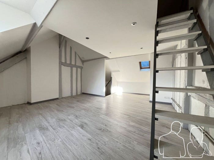 Secteur Sauvegarde, Honfleur : Maison 4 pièces à louer