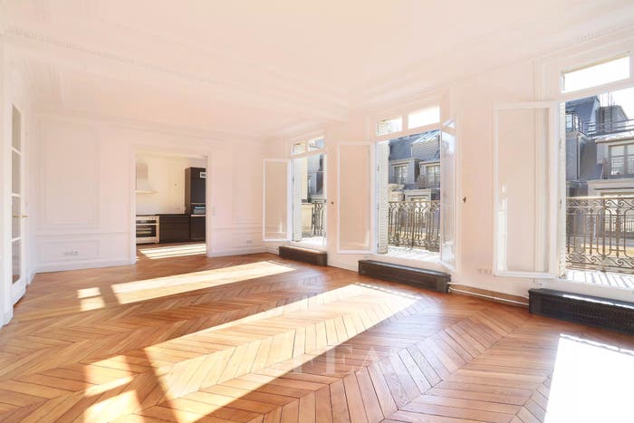 Appartement 6 pièces à louer à Paris 8ème, Hoche Friedland
