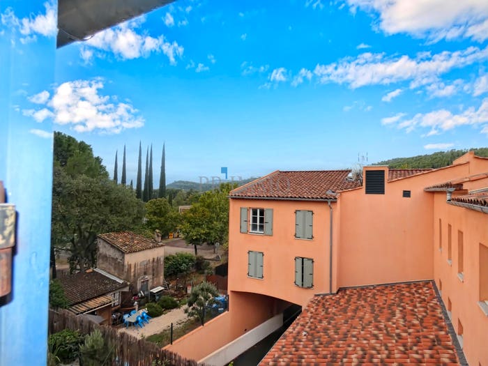 Appartement 2 pièces à vendre - Taradeau