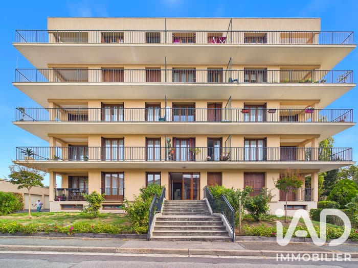Le Chesnay, Saint-Germain, Nouvelle France : Appartement 5 pièces à vendre