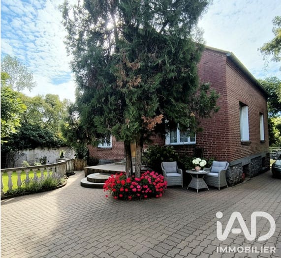 Maison 11 pièces à Longpont-sur-Orge, à vendre