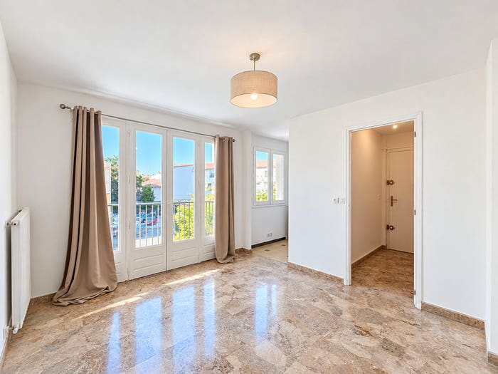 Nîmes, Carmes : Appartement 1 pièce à vendre