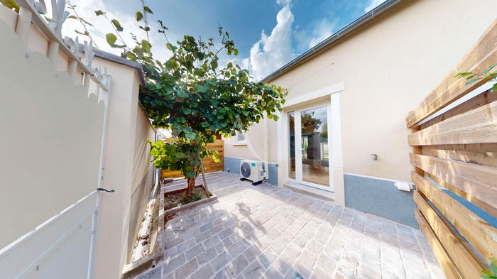 Le Châtelet-en-Brie : Maison 5 pièces à vendre